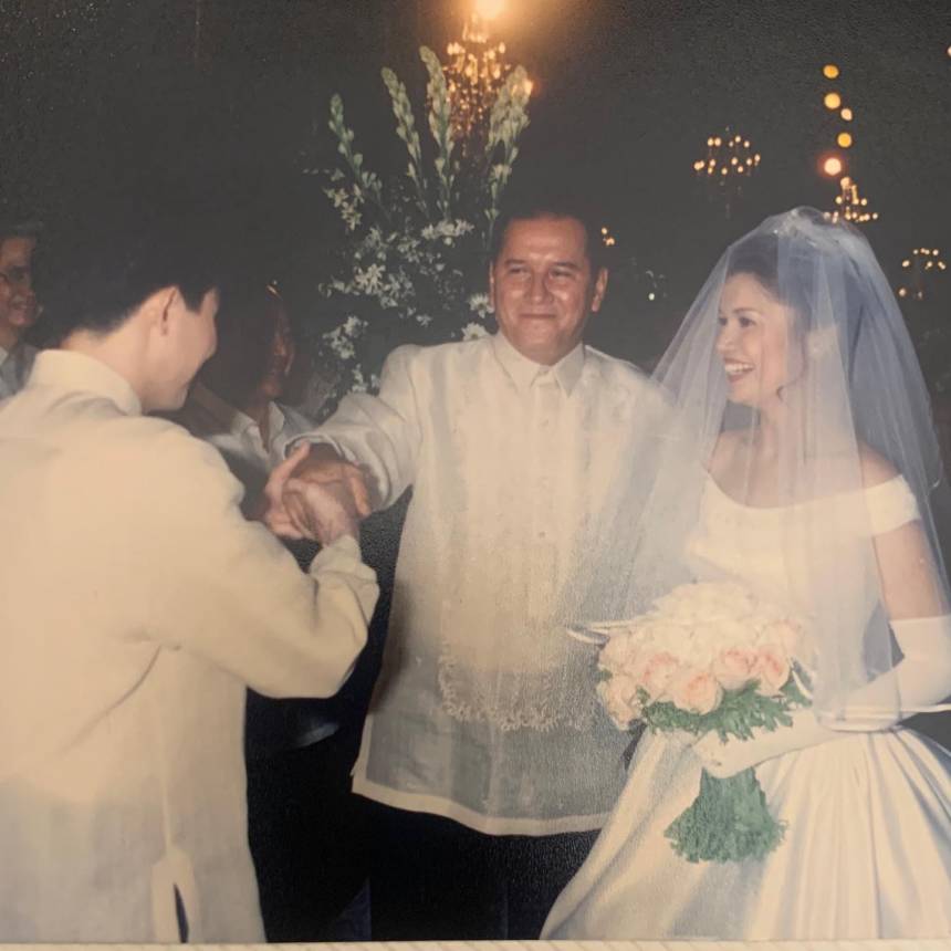 Donna Cruz Husband, Age, Children, Cousins Sunshine, Geneva, Sheryl ...